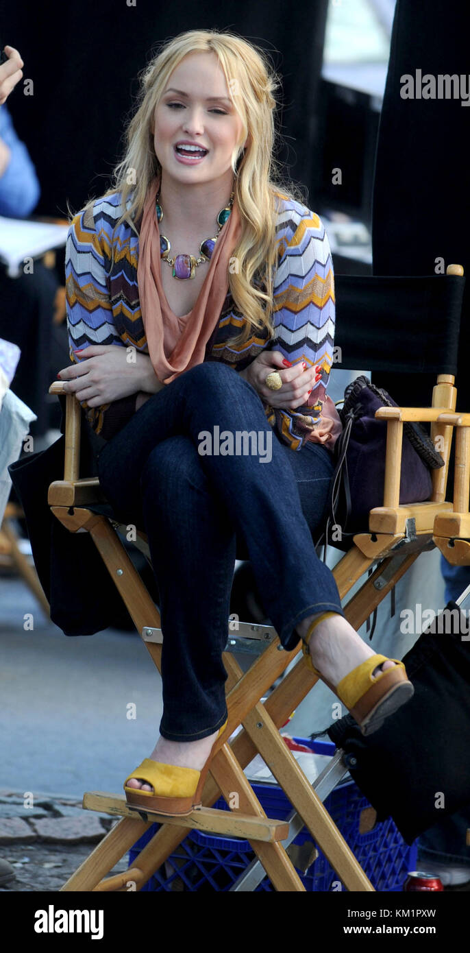 NEW YORK, NY - SEPTEMBER 01: Kaylee DeFer filming on location for ...