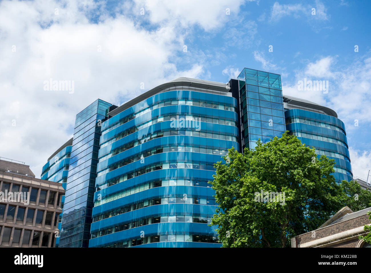 St Botolph Building by Grimshaw Architects, Houndsditch, Aldgate, City ...