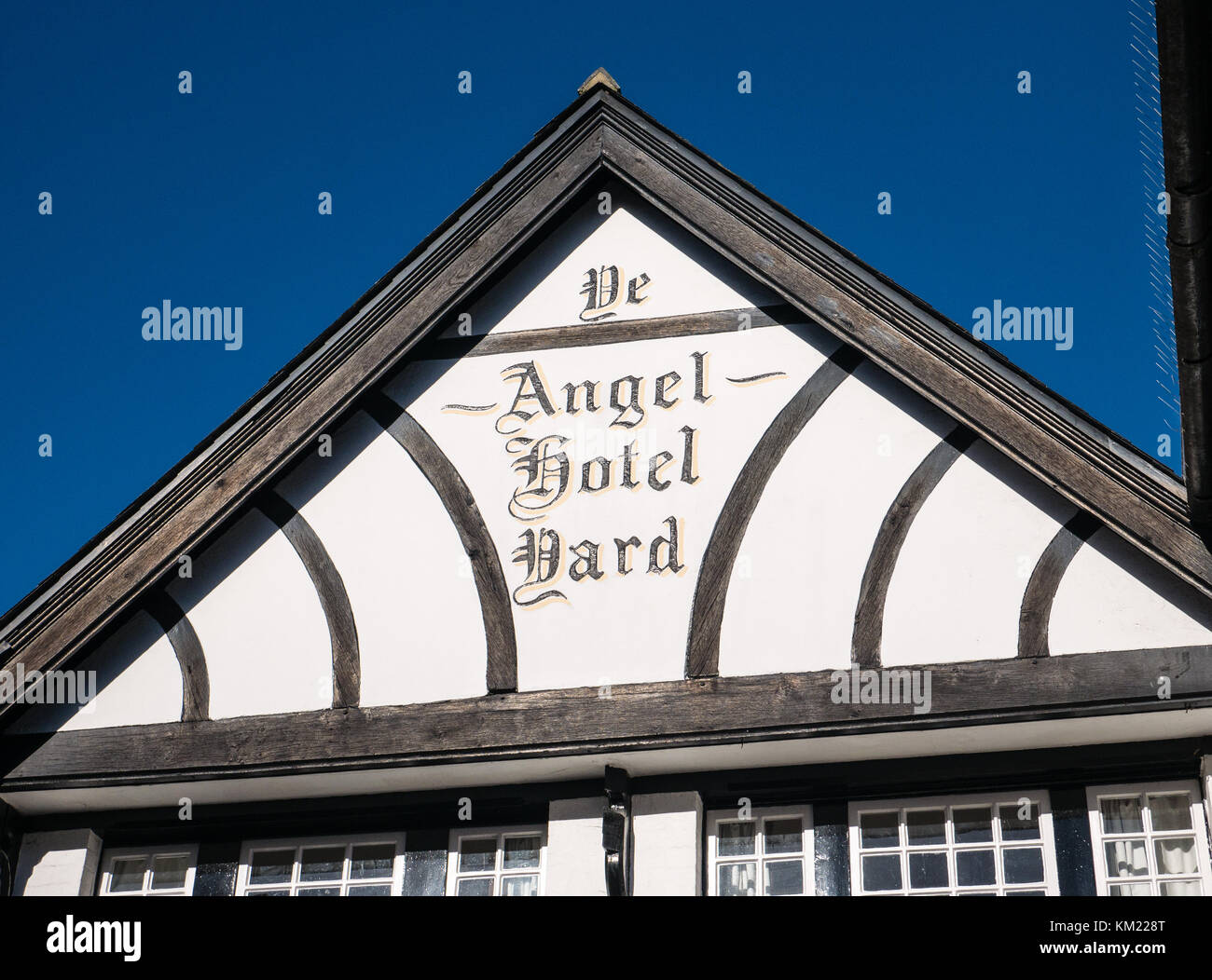Ye angle hotel guildford hi-res stock photography and images - Alamy