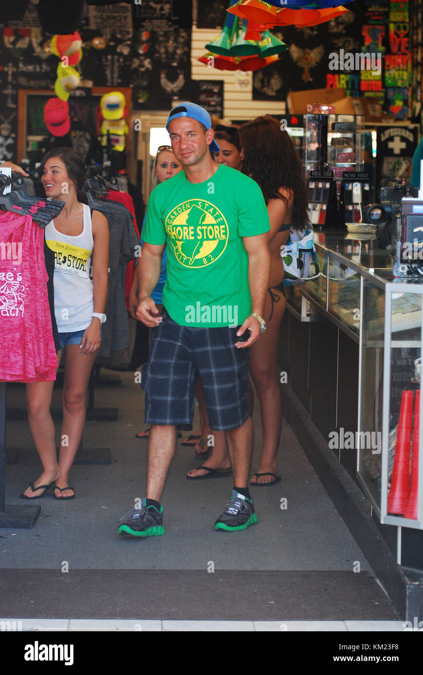 SEASIDE HEIGHTS, NJ - JULY 26 Jennifer 'JWoww' Farley, Nicole Polizzi ...