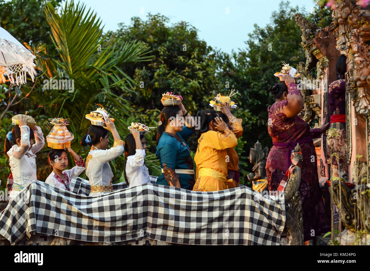 Balinese Hindu ceremony called mendak tirta and melasti. The event are ...