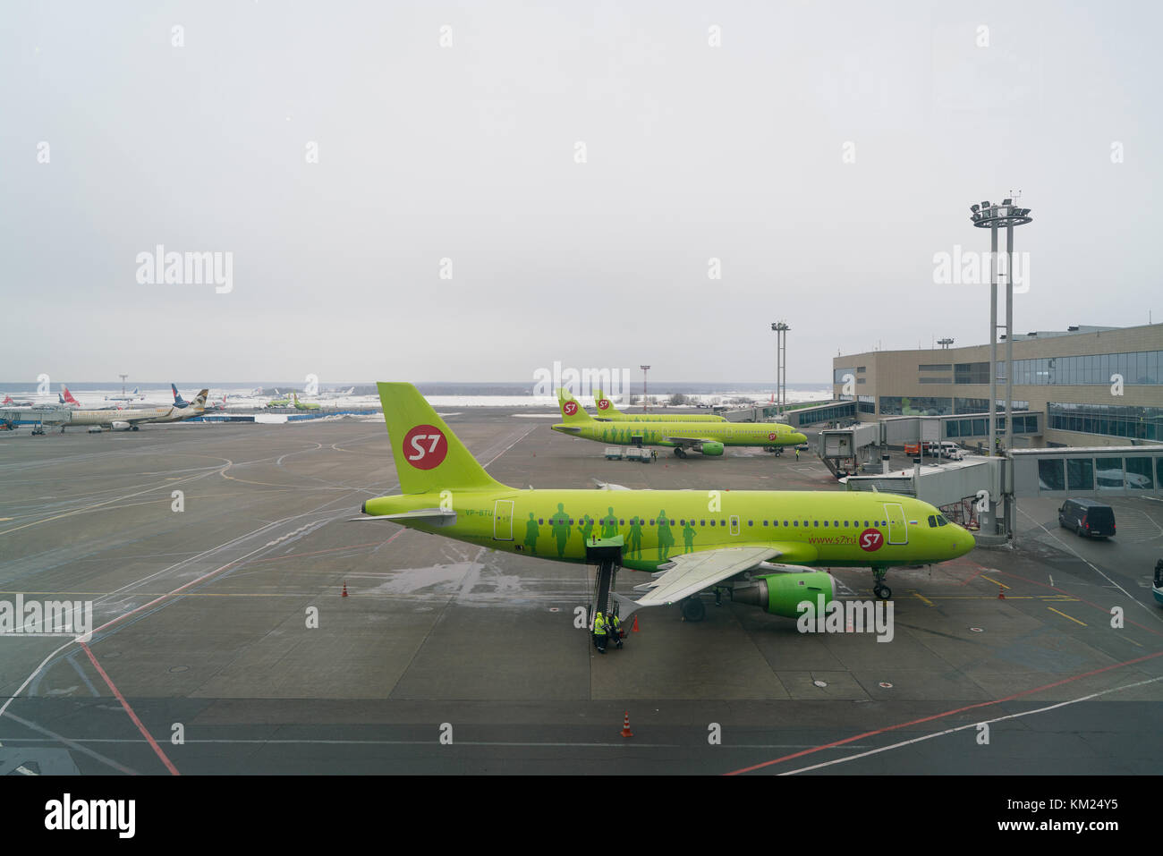 Moscow, Russia - February 04, 2017: Airplane of S7 airlines preparing ...