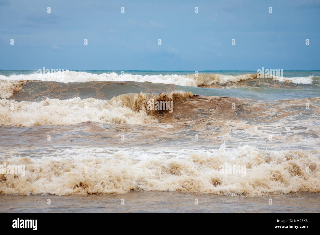 Dirty ocean water coast damaged nature Indonesian Stock Photo - Alamy