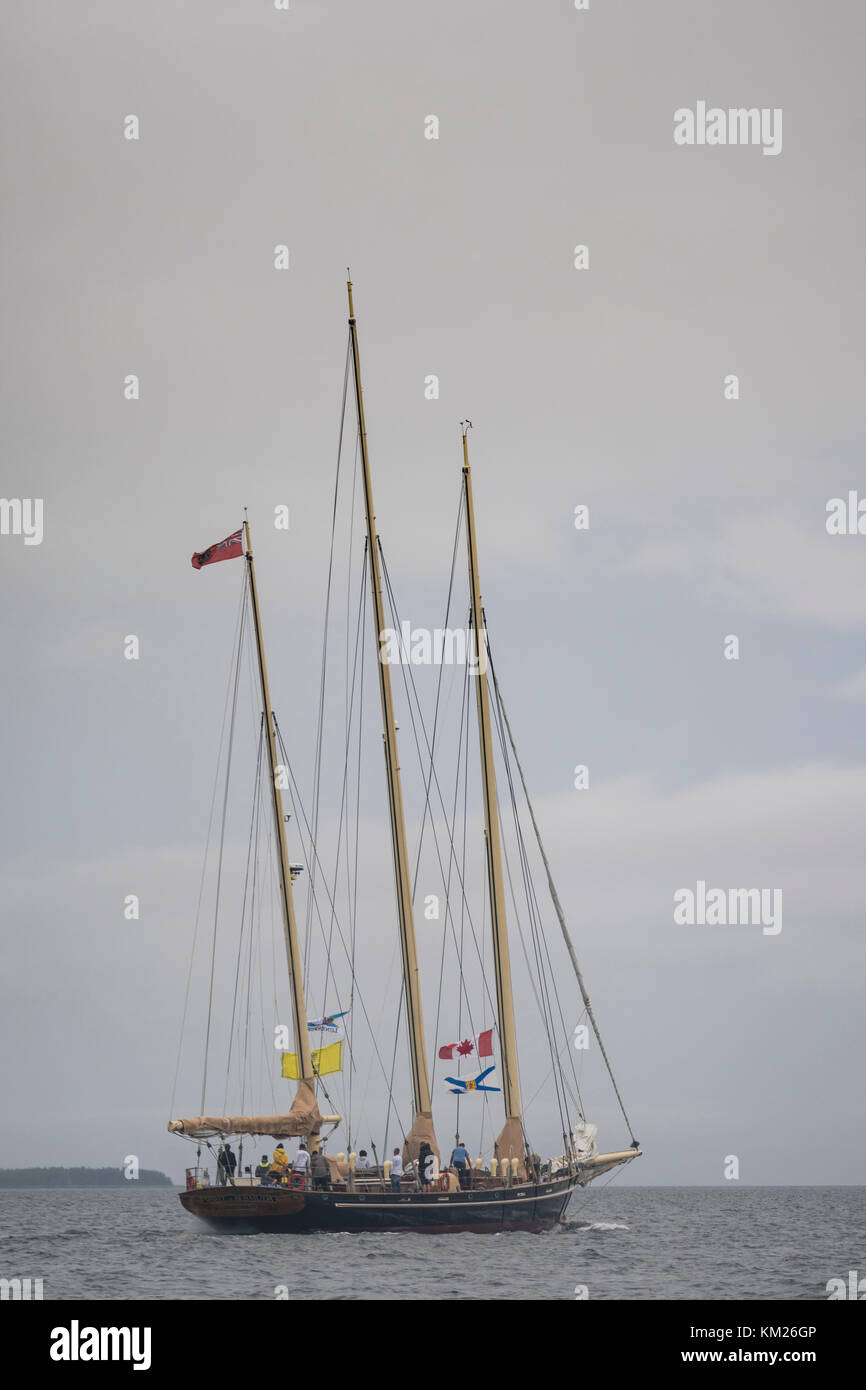 Sloop rig hi-res stock photography and images - Alamy