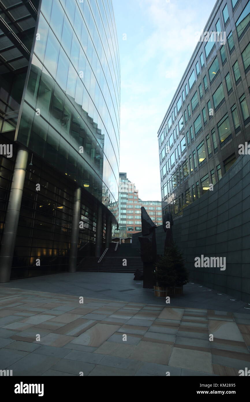 Broadgate tower london primrose street hi-res stock photography and ...