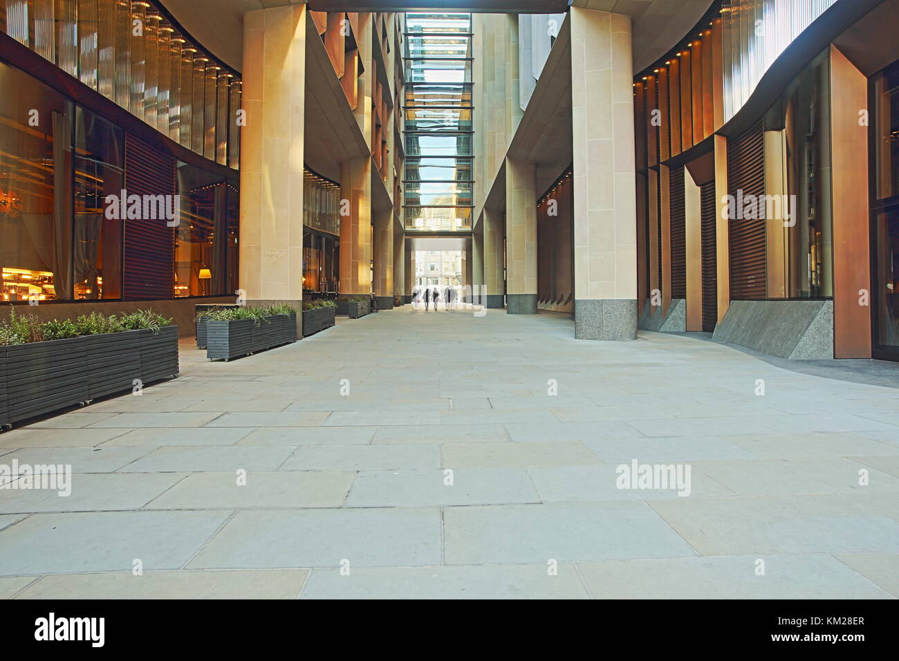 Bloomberg London Head Office Stock Photo - Alamy