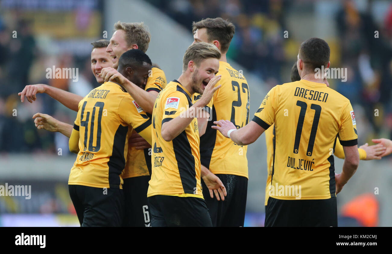Dresden players celebrating the 4:0 scored by Erich Berko (L) during ...