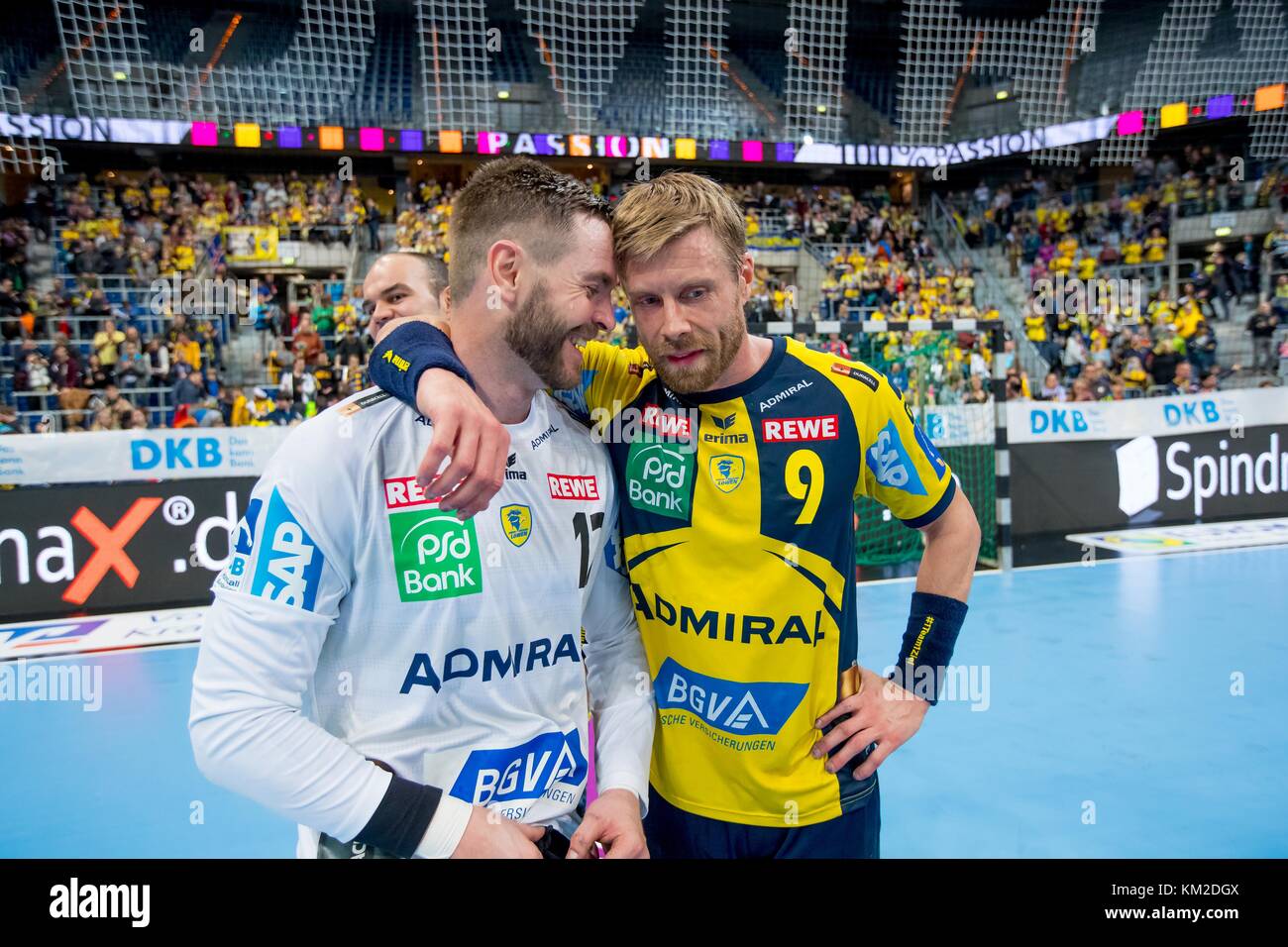 Mannheim, Deutschland. 03rd Dec, 2017. Andreas Palicka/RNL with Gudjon ...