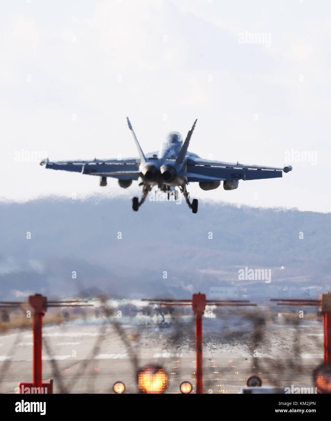 04th Dec, 2017. U.S. electronic warfare plane in drill An American ...