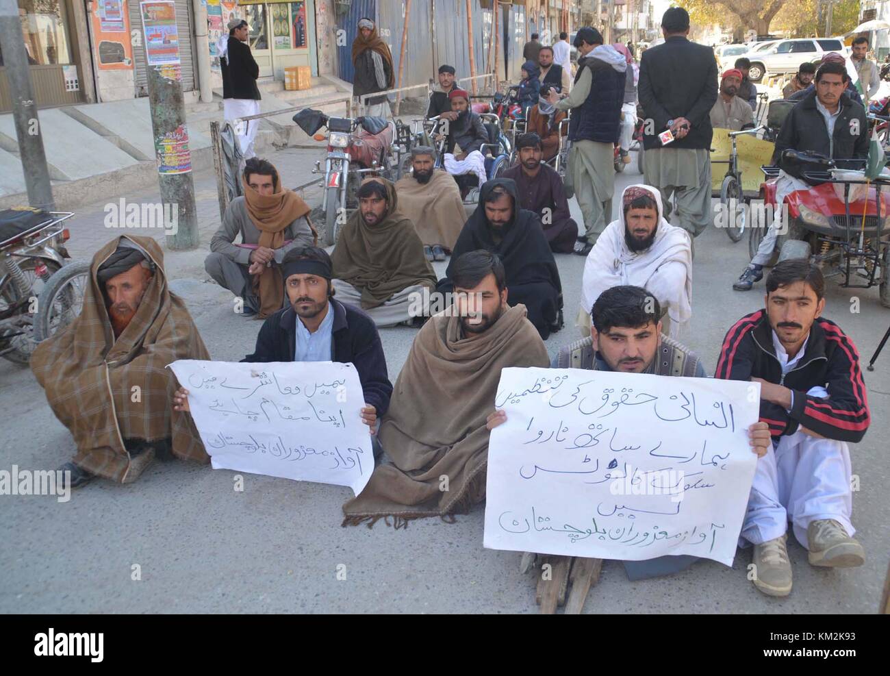 Karachi, Pakistan. 3rd December, 2017. Dumb and Deaf Association ...