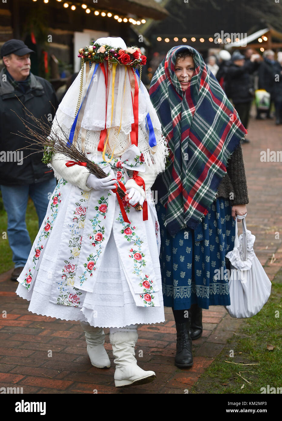 The Sorbian-Wendian Christ Child (l) and company walk across the ...