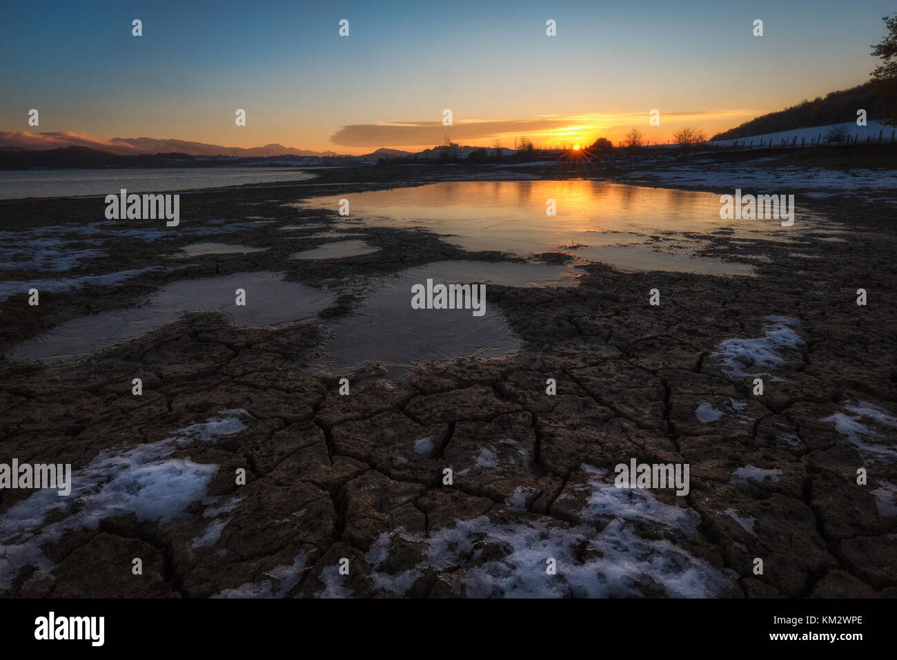 Frozen mud hi-res stock photography and images - Alamy