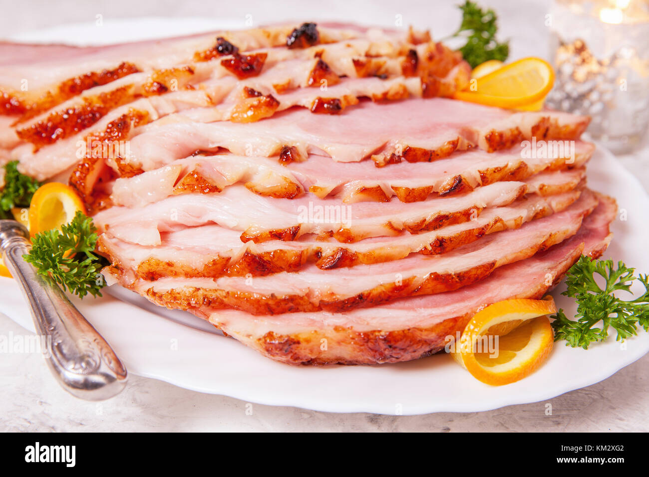 Honey glazed ham hi-res stock photography and images - Alamy