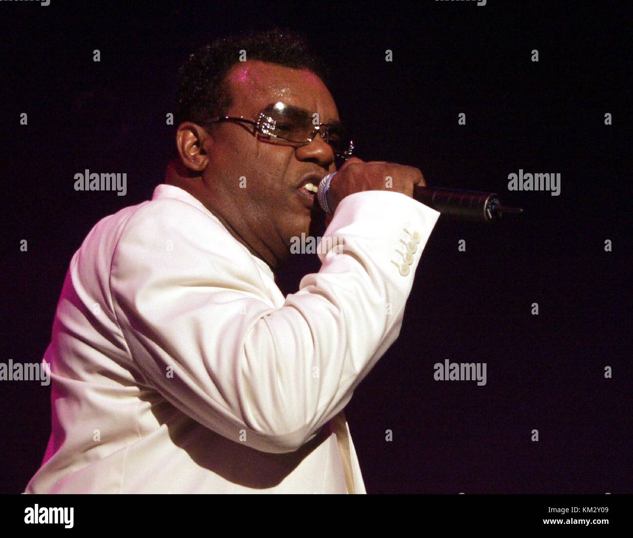 Ron Isley of The Isley Brothers performs at Atlanta's Music Midtown ...