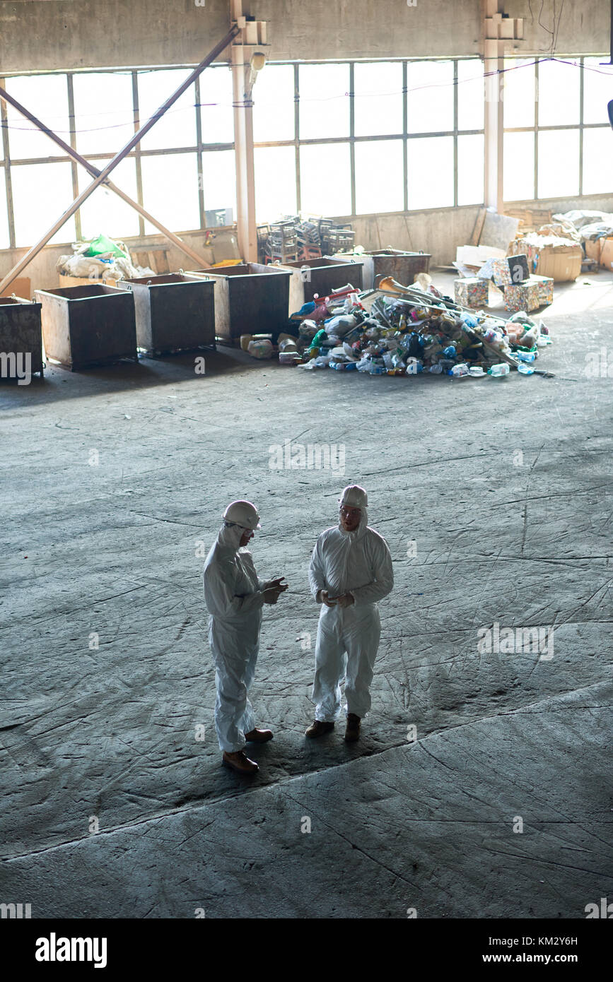 Waste Segregation Stock Photos & Waste Segregation Stock Images - Alamy