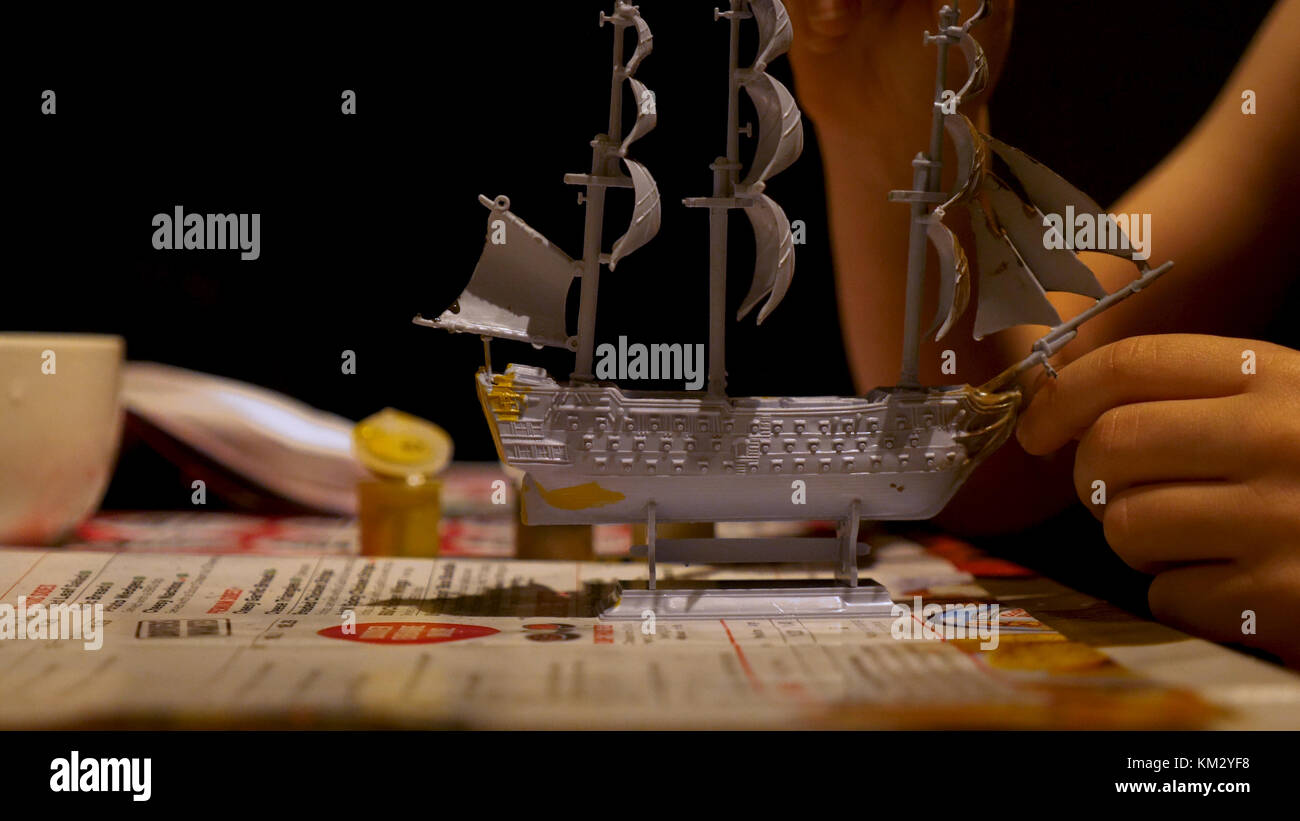 Ship model tank hi-res stock photography and images - Alamy