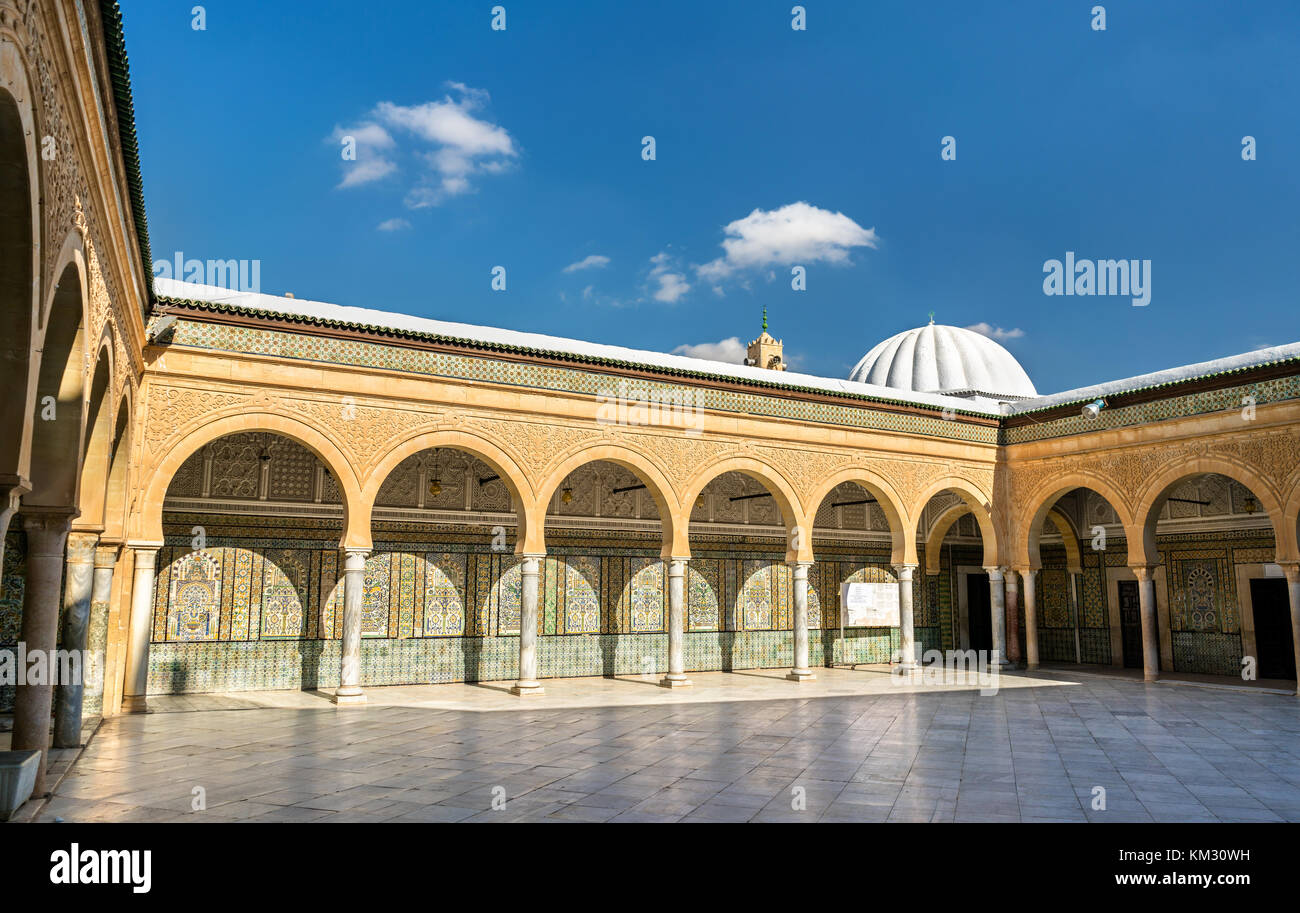 Mausoleum of sidi sahab hi-res stock photography and images - Alamy