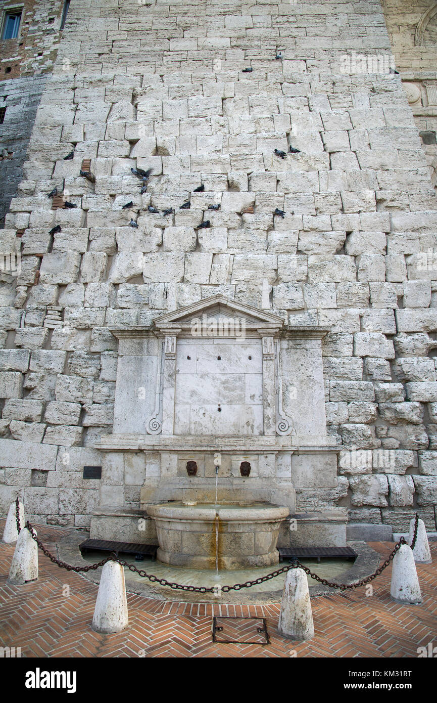 Monumental Etruscan Arch from III-century BC restored by Augustus in I ...
