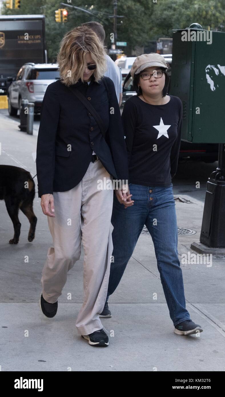 Meg Ryan out with her daughter Daisy Featuring: Meg Ryan, Daisy True ...