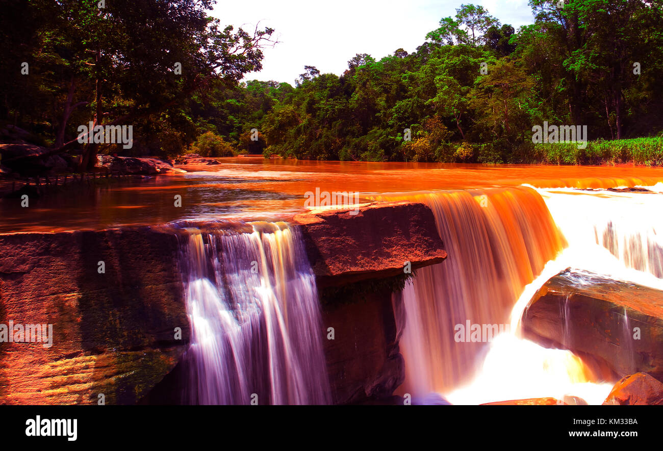 Kaeng sopha waterfall in Thung Salaeng Luang National Park, Phitsanulok ...