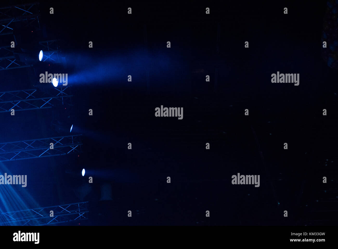 Blue stage lights. Illumination with spotlights at a concert Stock ...