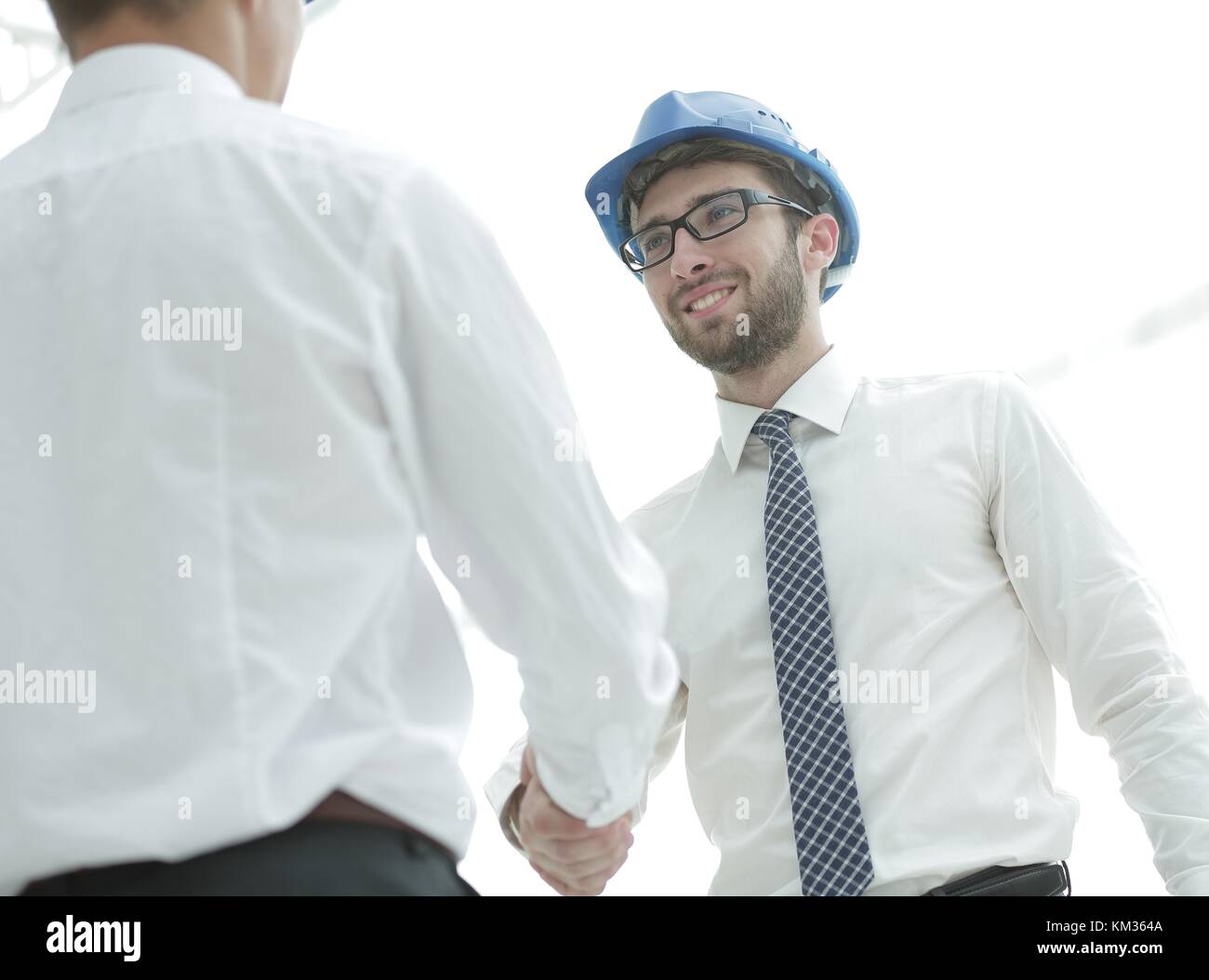 handshake architect and civil engineer Stock Photo - Alamy