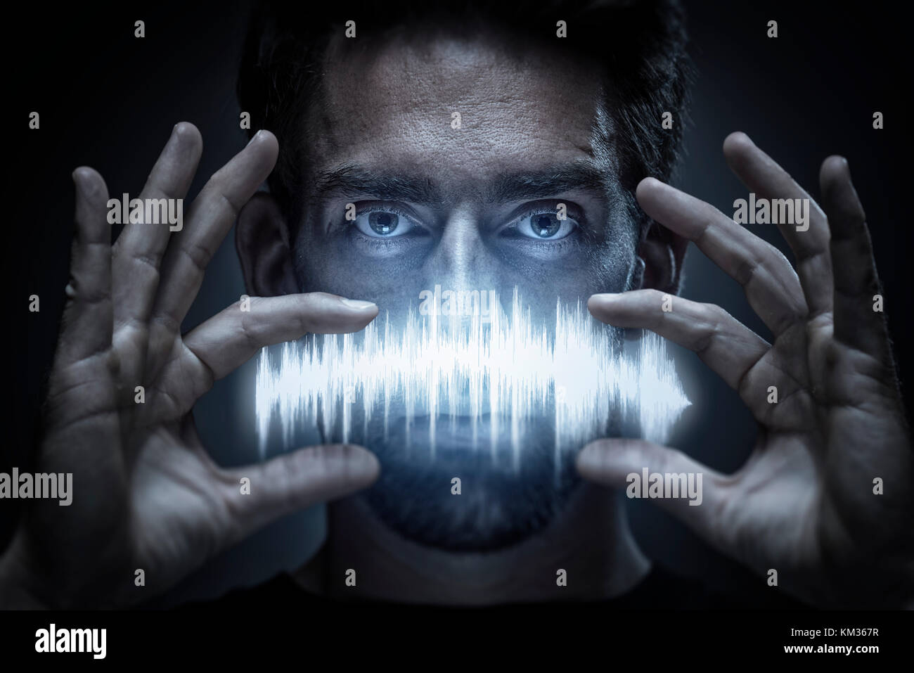 Audio waveform dj artist hi-res stock photography and images - Alamy