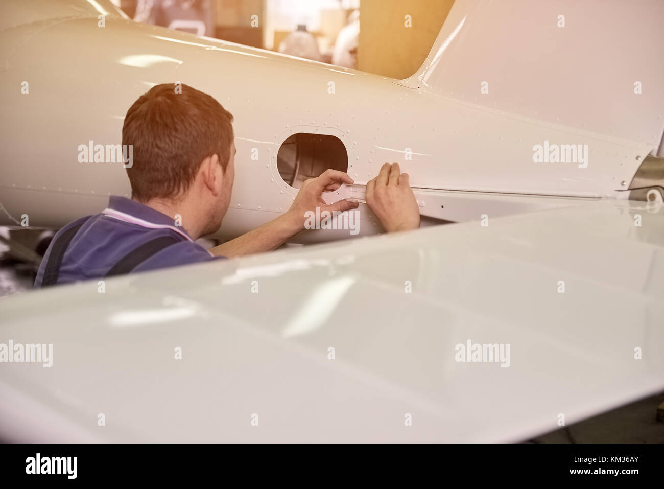 White airplane tail hi-res stock photography and images - Alamy