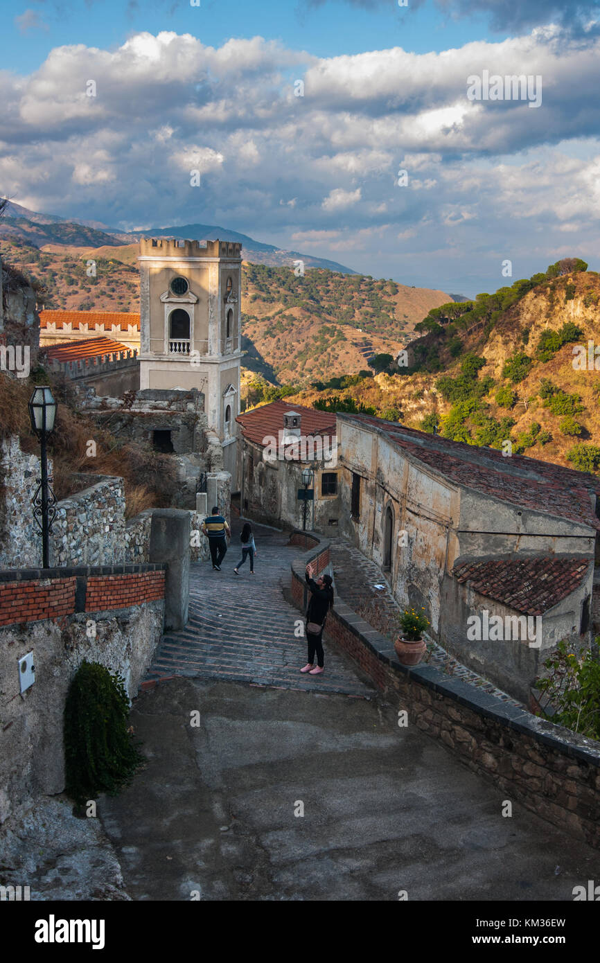 Savoca sicily hi-res stock photography and images - Alamy