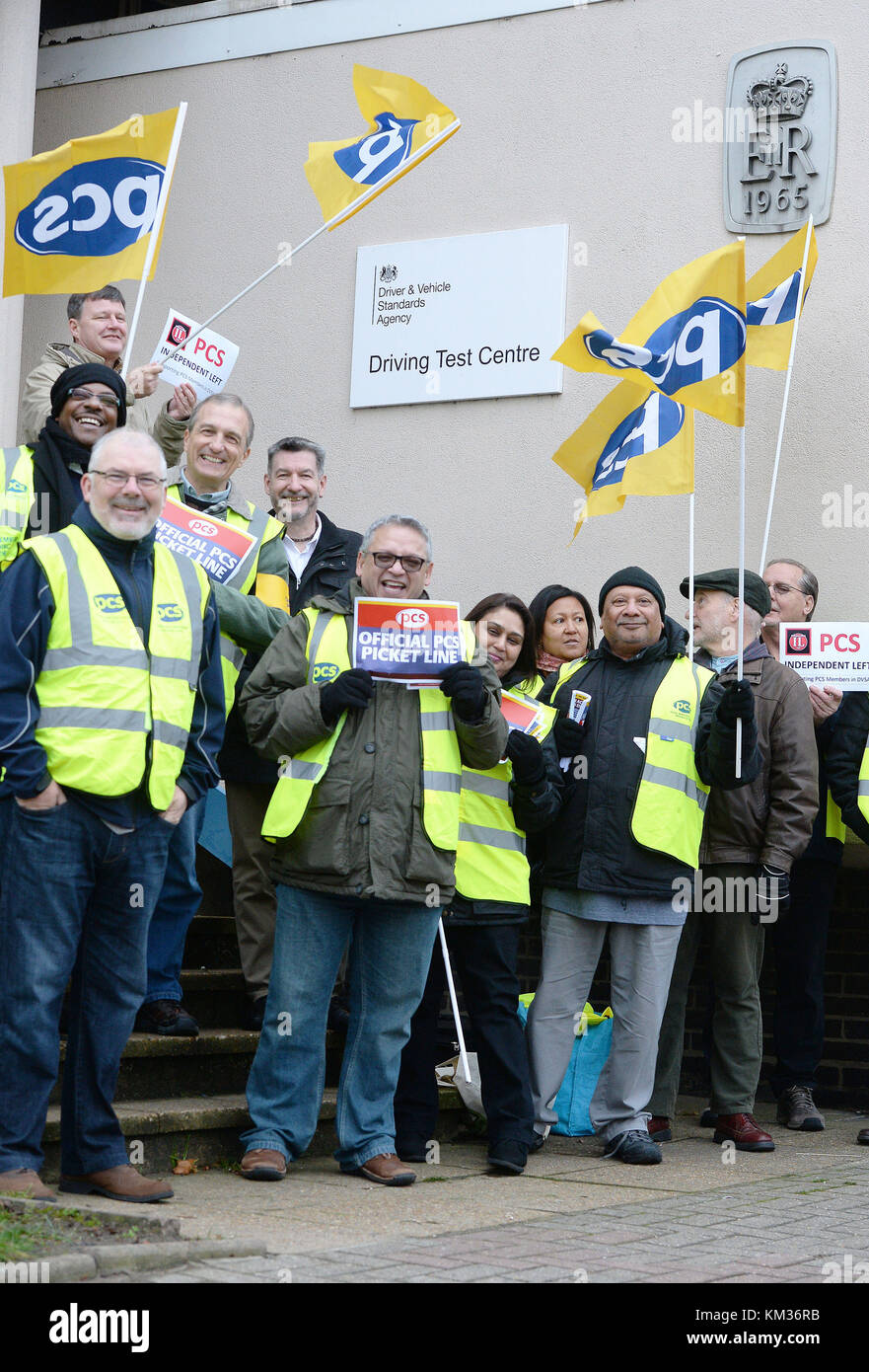 Driving test examiners hi-res stock photography and images - Alamy