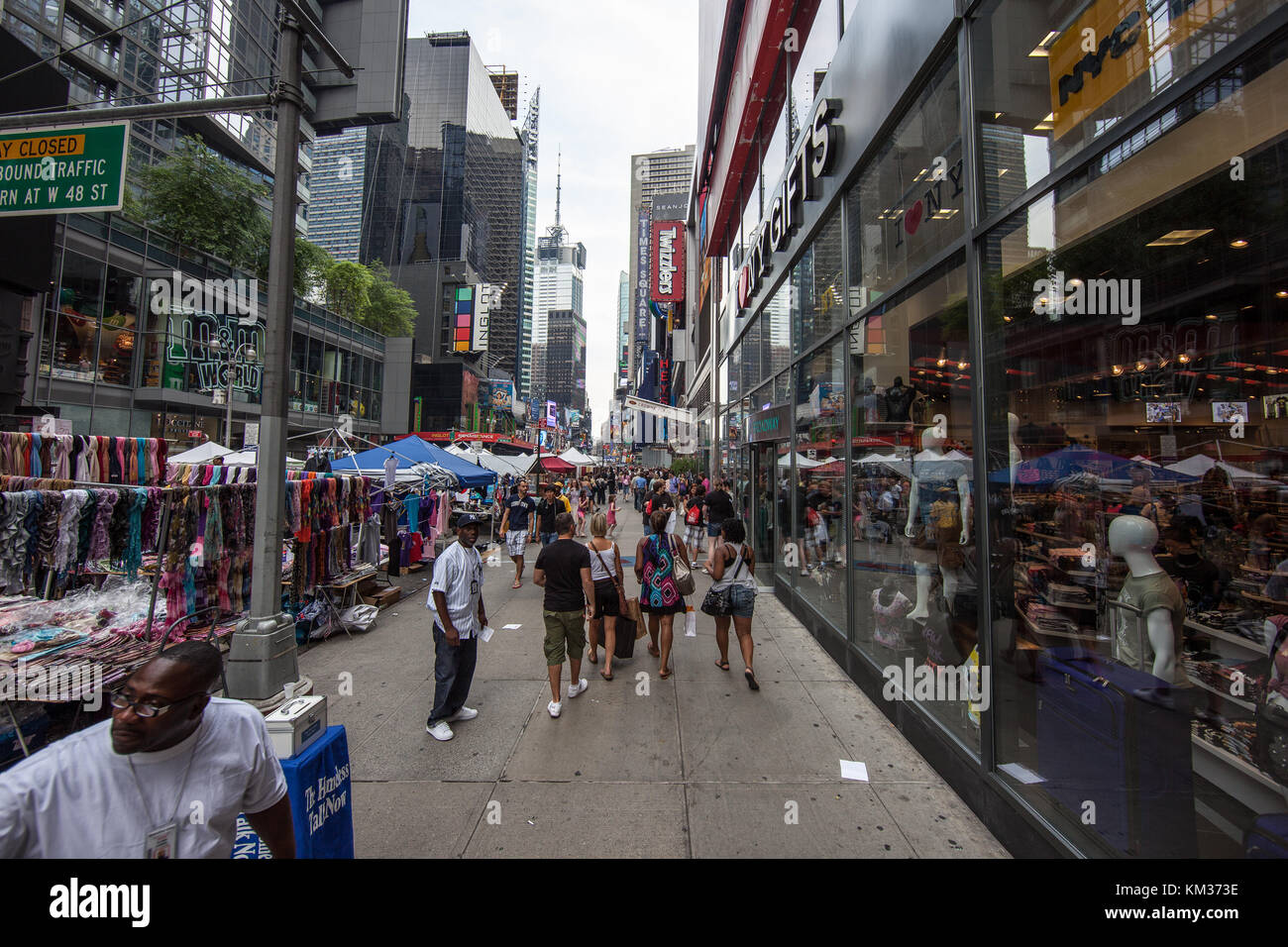Street view, Manhattan, New York City Stock Photo - Alamy