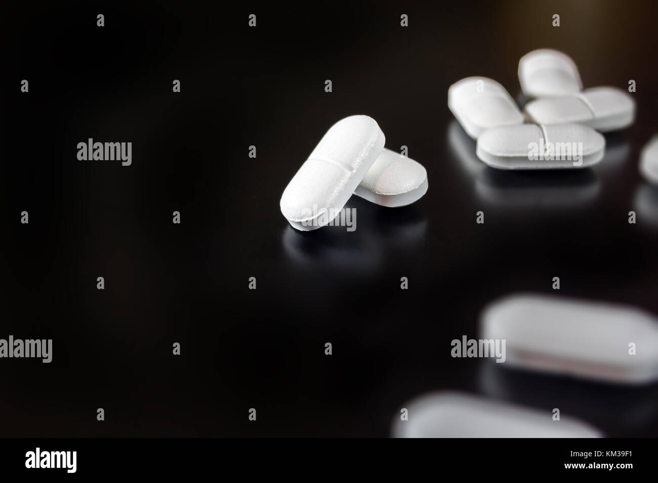 Generic tablets hi-res stock photography and images - Alamy