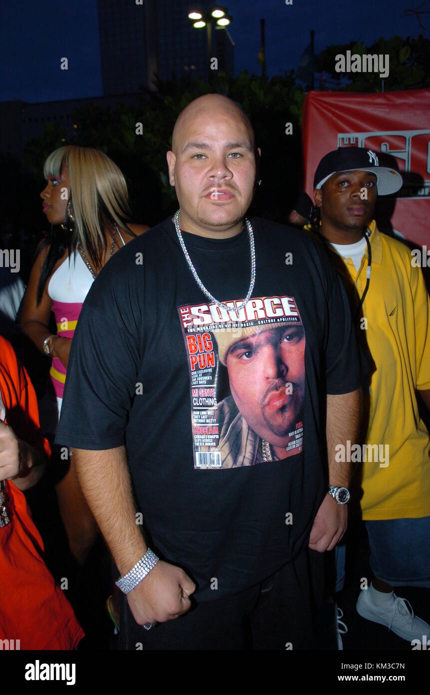 MIAMI - OCTOBER 10: Fat Joe arrives at the 2004 Source Hip-Hop Music ...