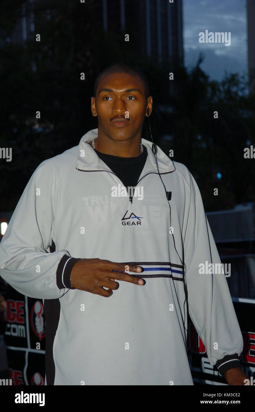 MIAMI - OCTOBER 10: Ron Artest arrives at the 2004 Source Hip-Hop Music ...