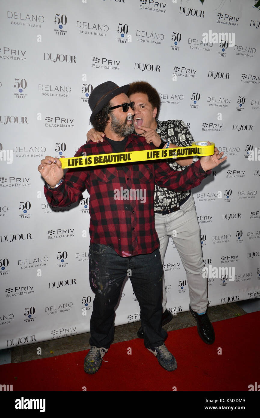 MIAMI BEACH, FL - DECEMBER 01: Mr. Brainwash, Britto attends DuJour ...