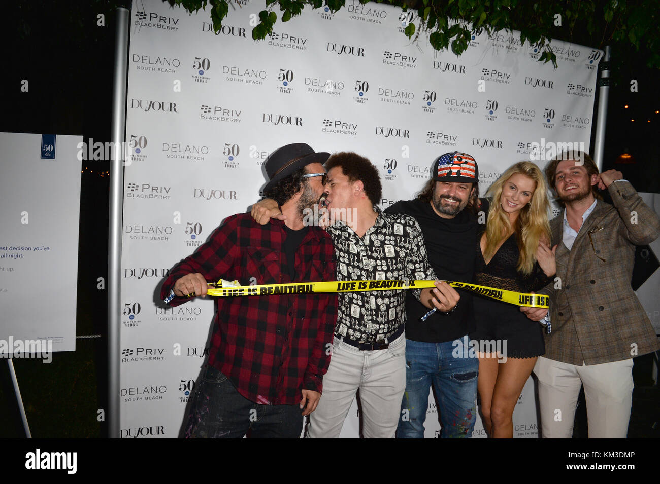 MIAMI BEACH, FL - DECEMBER 01: Mr. Brainwash, Britto attends DuJour ...