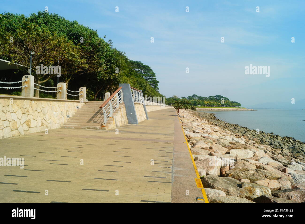 The beach and sea scenery of the Gulf of Shenzhen, a very beautiful ...