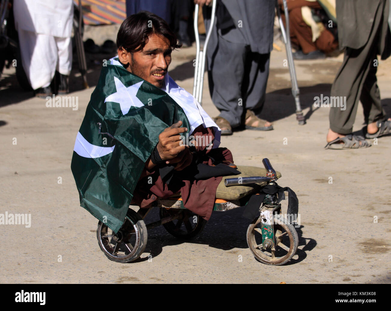Quetta, Pakistan. 03rd Dec, 2017. Pakistani disabled people protesting ...