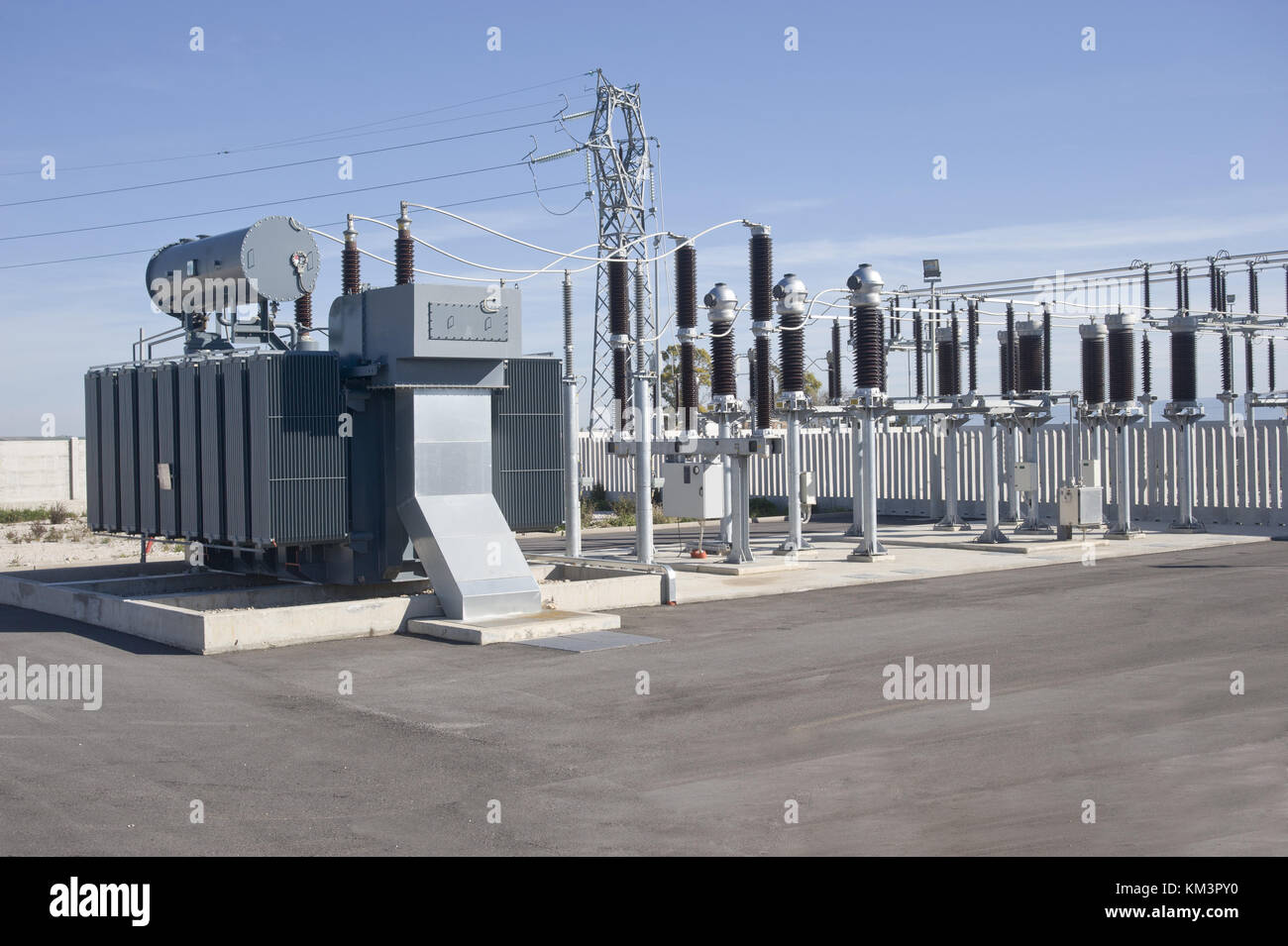 Transformer power station hi-res stock photography and images - Alamy