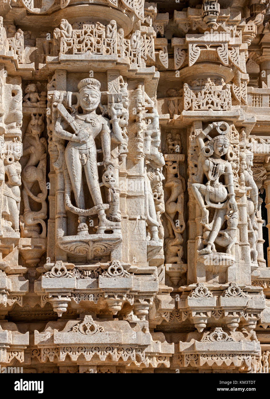 Ancient Sun Temple in Ranakpur. Jain Temple Carving, Ranakpur ...
