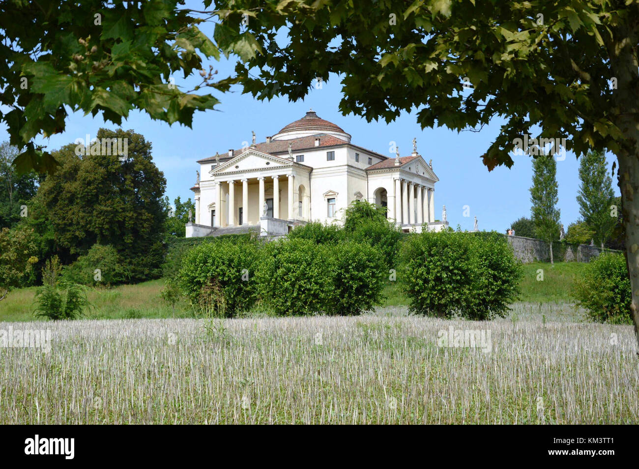 Rotonda palladiana villa capra la rotonda hi-res stock photography and ...