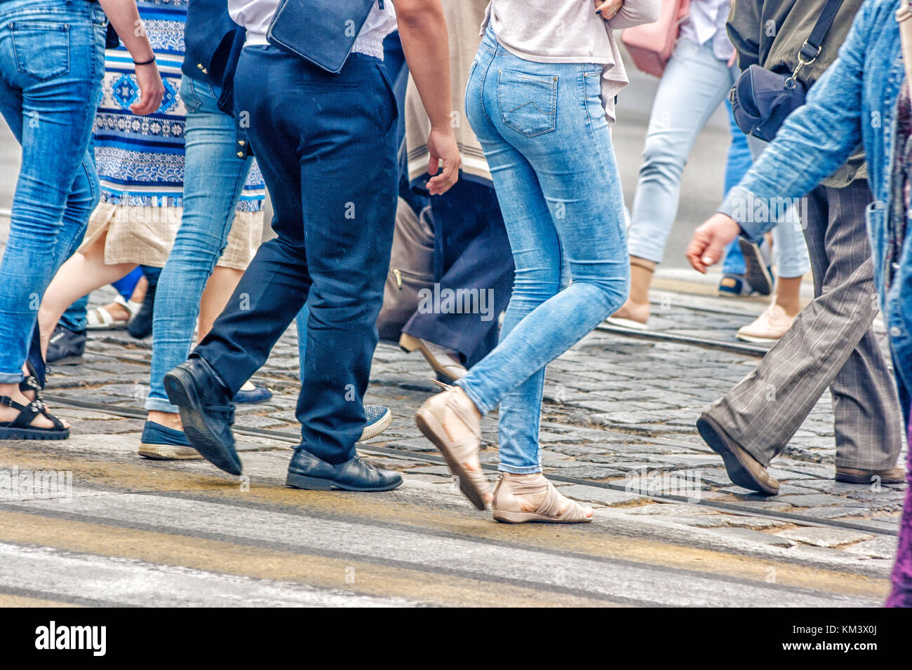 Group people on way hi-res stock photography and images - Alamy