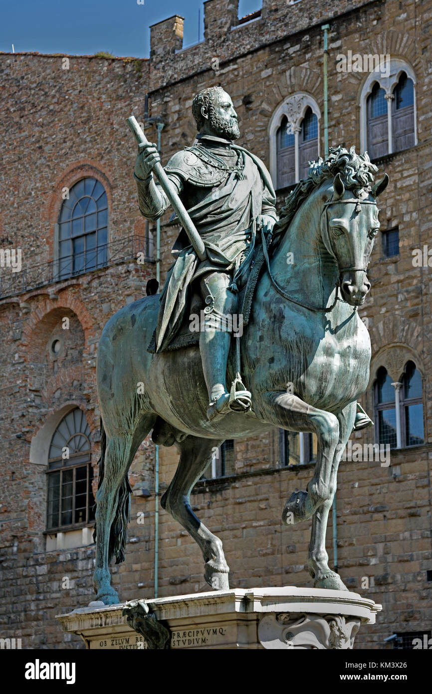 Bronze statue by italian sculptor hi-res stock photography and images ...