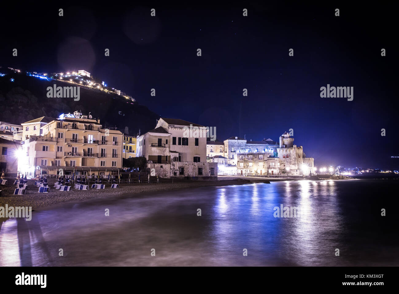 S. Maria di Castellabate (Salerno, Italy): night view of the beach and ...