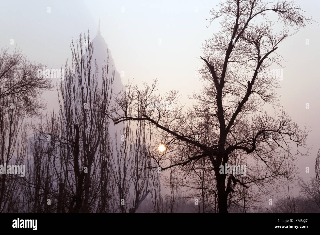Urumqi china pollution hi-res stock photography and images - Alamy