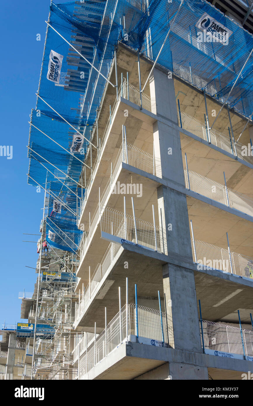 Under construction site hi-res stock photography and images - Alamy
