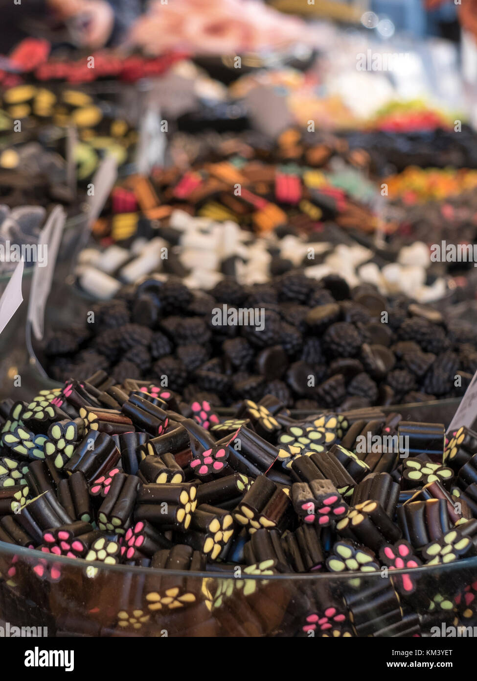 Red and black licorice hi-res stock photography and images - Alamy