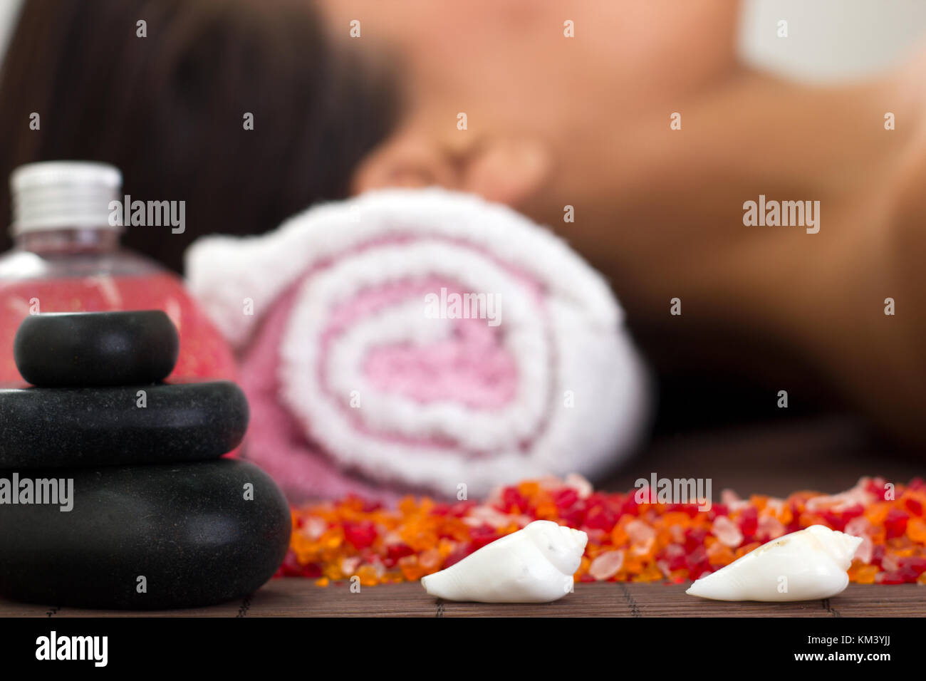 Spa pearl hi-res stock photography and images - Alamy