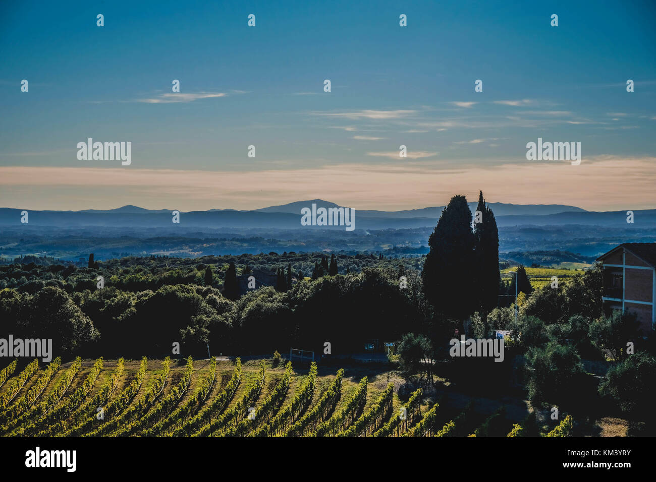 Toscana lovers hi-res stock photography and images - Alamy