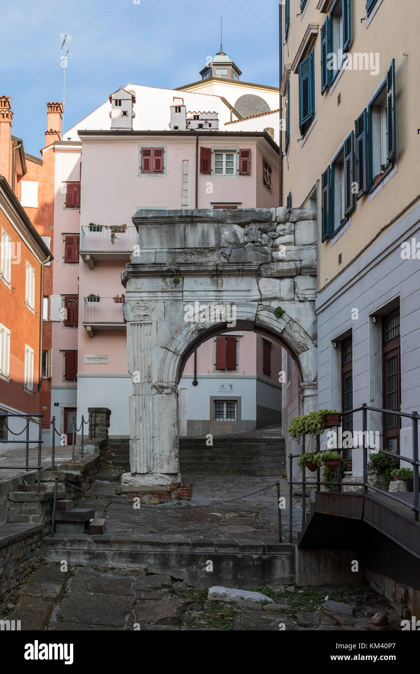 The Arch of Richard (Arco di Riccardo), Trieste, Friuli Venezia Giulia ...